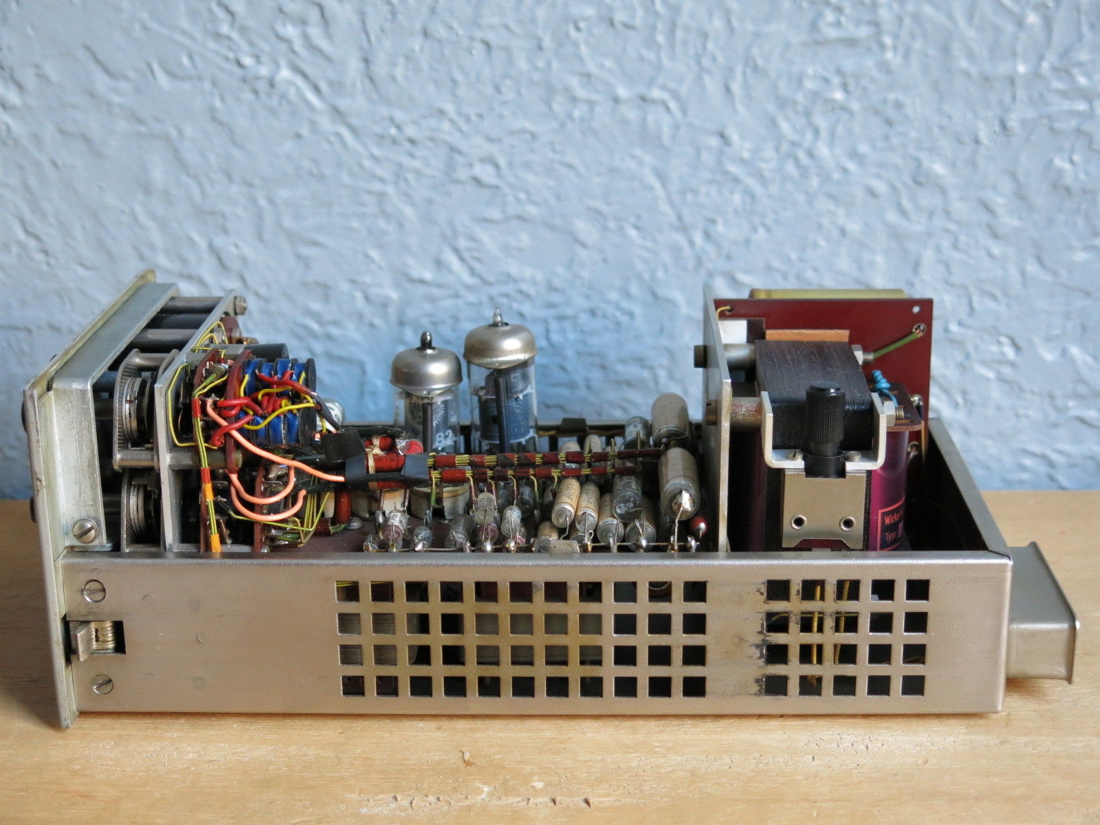 MATRIXSYNTH: EMI Redd 17 / 37 rare tone generator LFT H481 serial nr ...