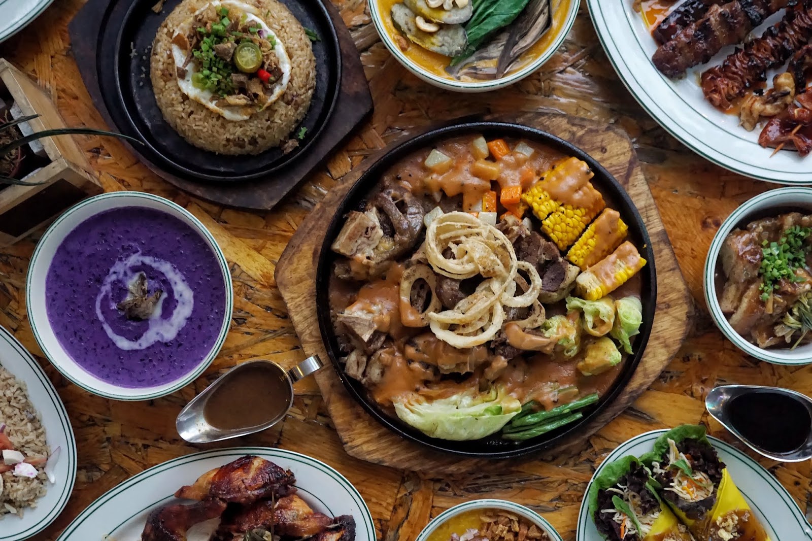 What Mary Loves: First Bite: Friends & Family