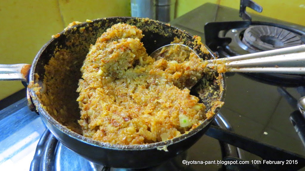 With Love from Mom's Kitchen: Gahat-Ke-Dubke/गहत के ड़ुब्के (Thick ...