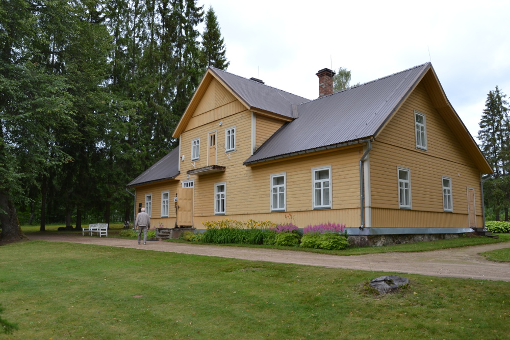 Kolmenimemees: Suviseid pildikesi Setomaalt V. Saatse muuseum ...