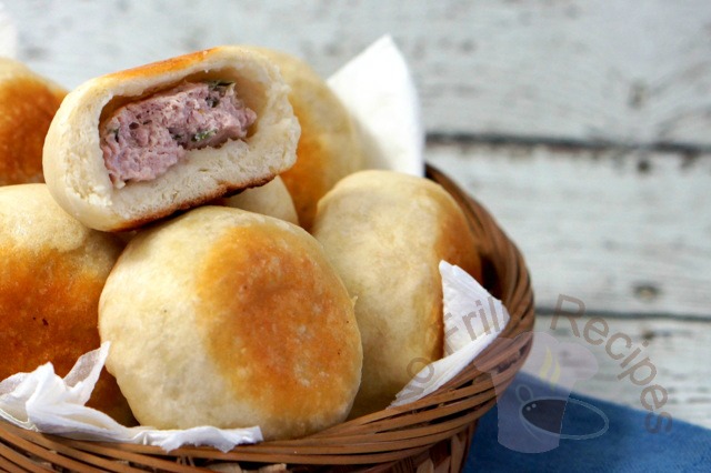 Pan-fried Pork Buns ~ 豬肉餡餅