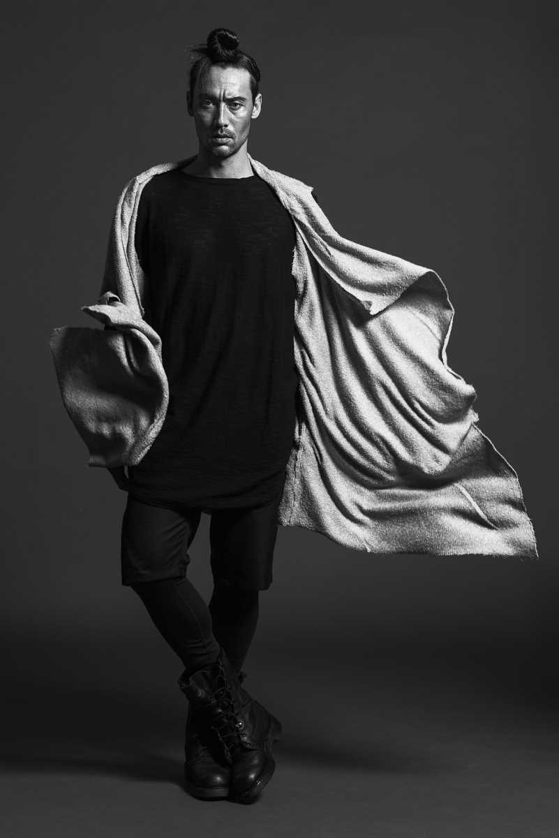 Marnus Meyer captura a Braden Wobbe como un samurai moderno