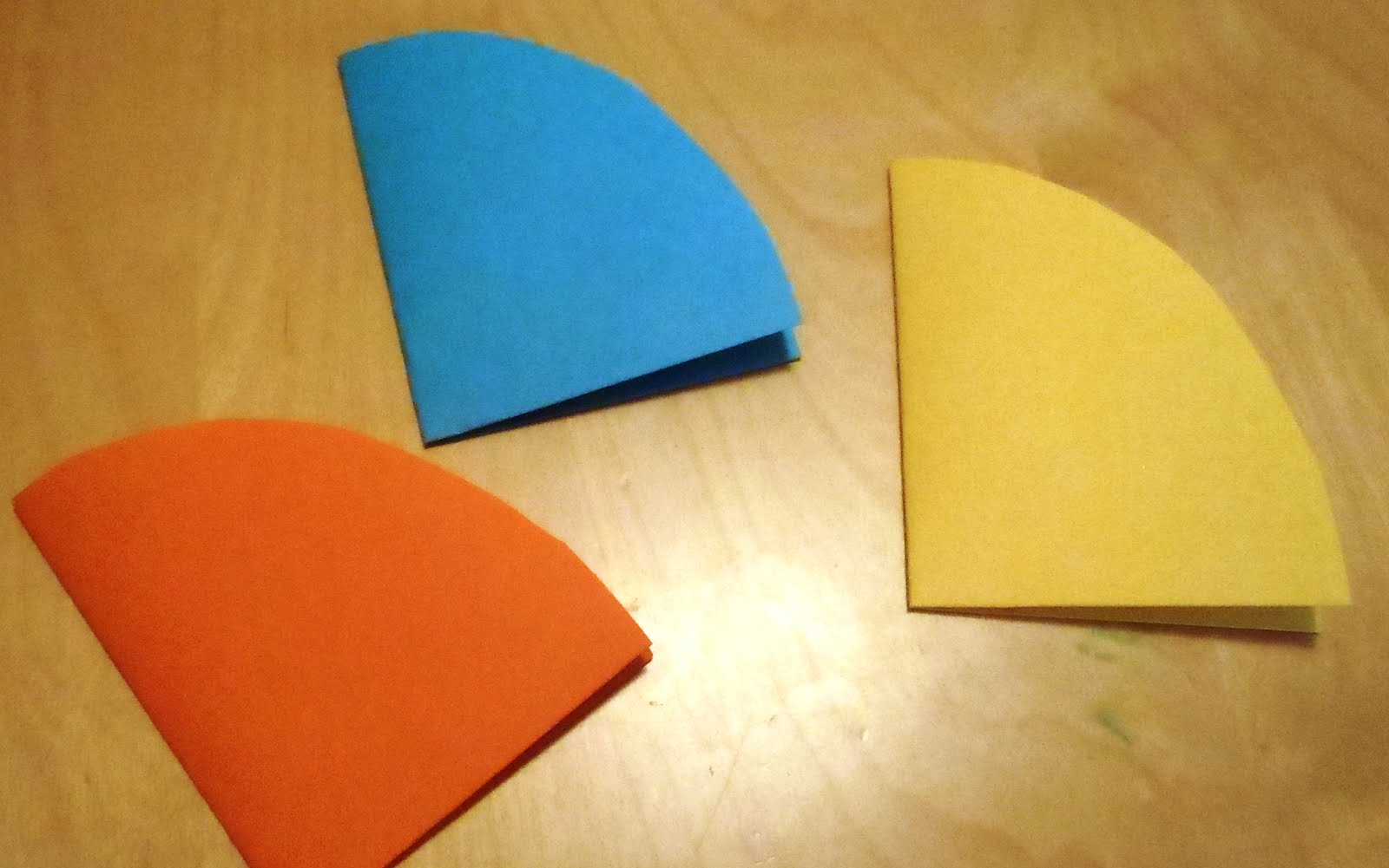 A Little Learning For Two: 'Snowflake' Easter Eggs