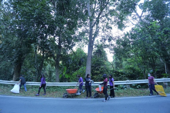 PENRO-Cavite leads clean-up drive in a protected area on World Wildlife ...