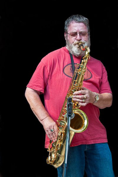 MUSIC OVER SIX CENTURIES