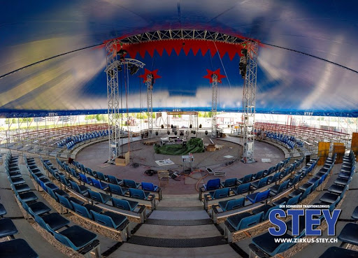 CIRCUS STEY (CH): Il nuovo chapiteau | SCXS