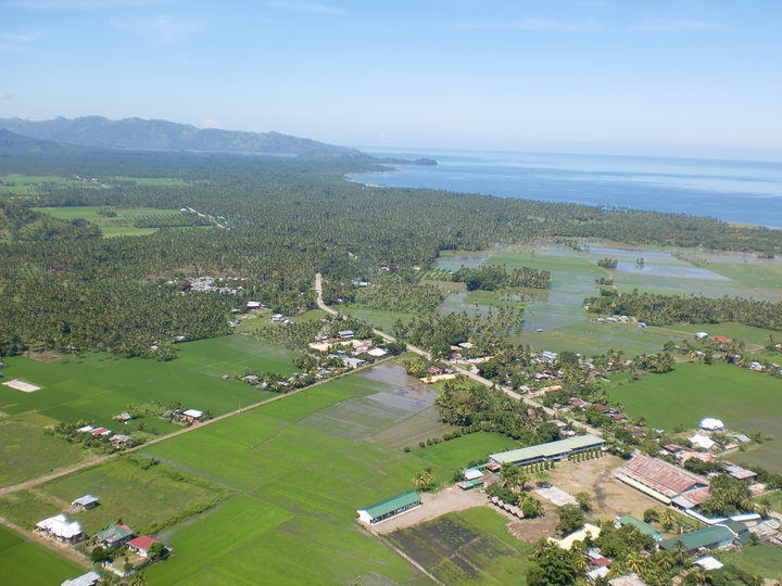 Travel Adventure and Foods : Discover the World Through Foods & Places ...