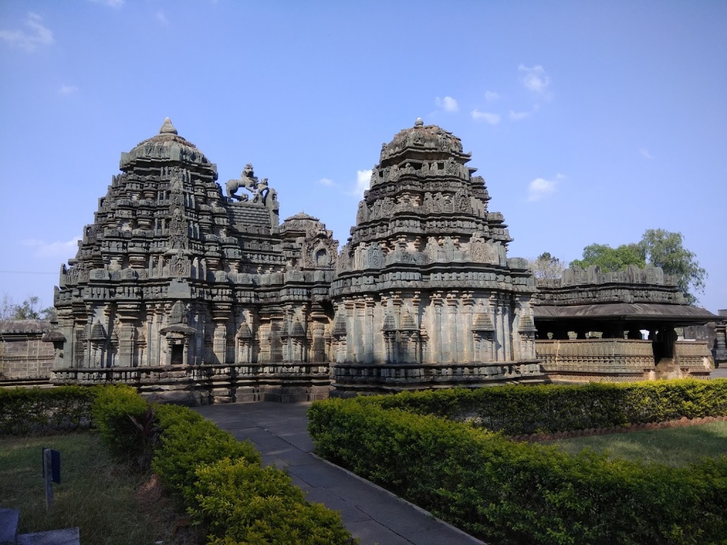 Hindu Temples of India: Kedareshvara Temple, Balligavi, Karnataka