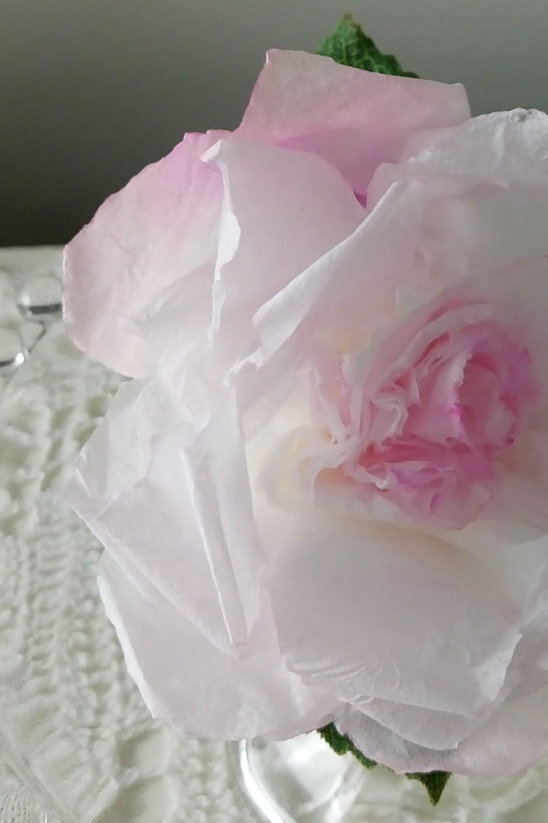 VillaTuta: Ruusu ruusumpi servettiruusu!