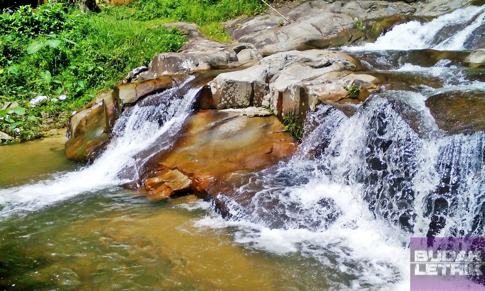 Budak Letrik: Menjejak Air Terjun Lata Mengkuang, Sik Kedah