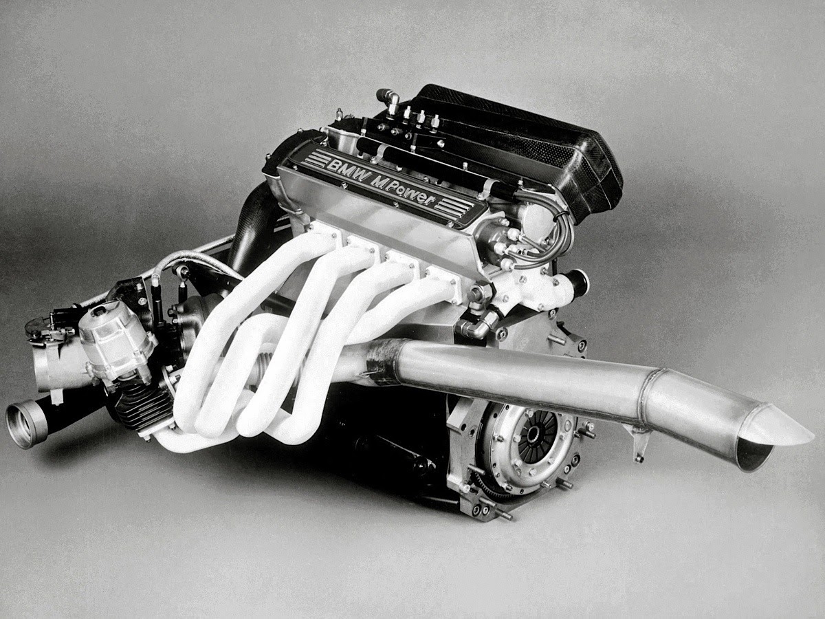 BMW M12/13 e Alfa Romeo 890T: stessa cubatura, diverse filosofie ...