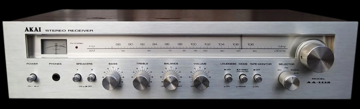 stereonomono - audio Hi Fi Compendium - 14 years on-line: Akai AA-1115 receiver