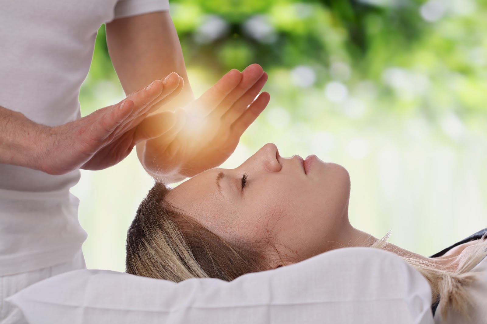 Terapias Holísticas Namaskar Miraflores : beneficios del Reiki
