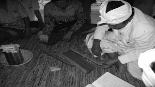 Tradisi Tulis di Luar Istana : Tradisi Tulis di Bali, Sumatera Selatan, Jawa Barat, dan Sulawesi ...