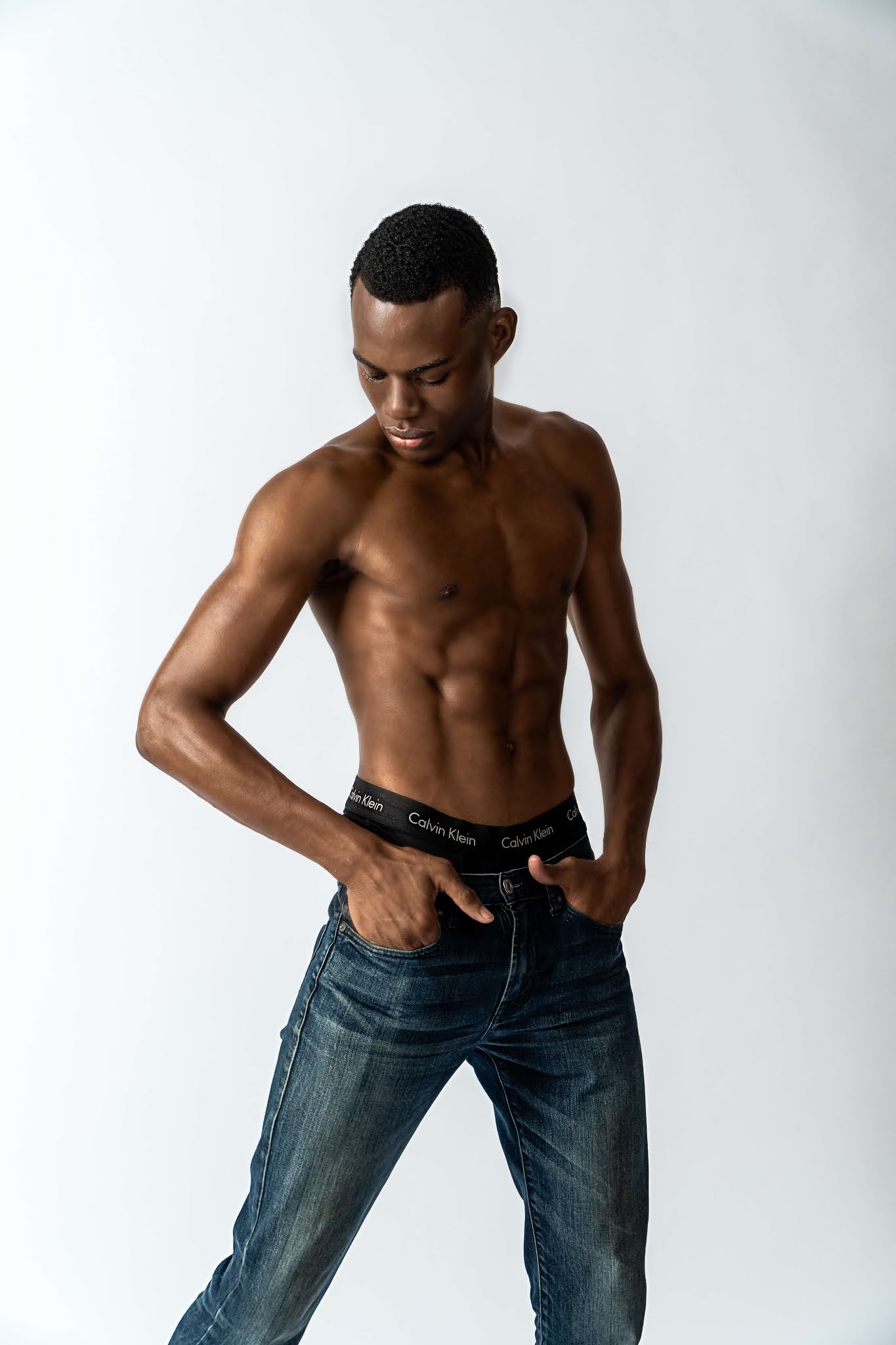 Power Move: Joe Ramos por David Lagos para Male Fahion Trends