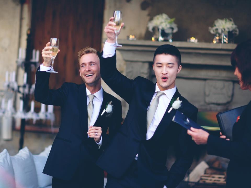 Josh Taylor and Edison Fan Pre-Wedding Photos | Oh yes I am