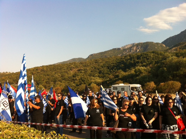 ΦΩΤΟΡΕΠΟΡΤΑΖ: ΟΙ ΠΡΩΤΕΣ ΕΙΚΟΝΕΣ ΑΠΟ ΤΙΣ ΘΕΡΜΟΠΥΛΕΣ.... ΜΙΑ ΩΡΑ ΠΡΙΝ ΤΗΝ ...