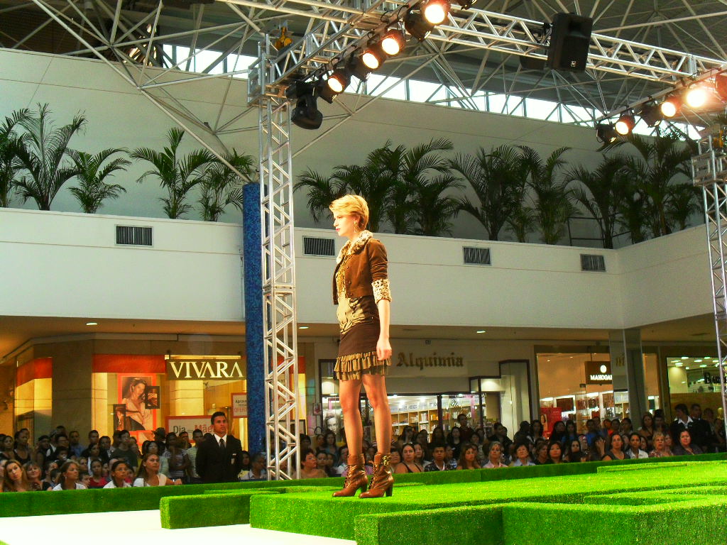 ÂMBITO: Desfile Shopping Interlagos