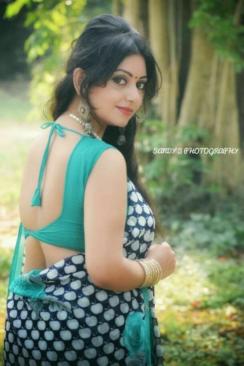 Rupsa Saha Chowdhury Stunning Saree Gallery - RitzyStar