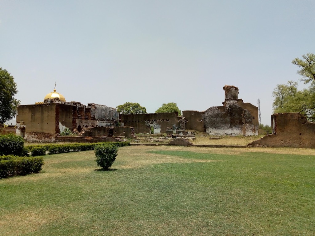 Hindu Temples of India: Ratanpur Fort, Chattisgarh
