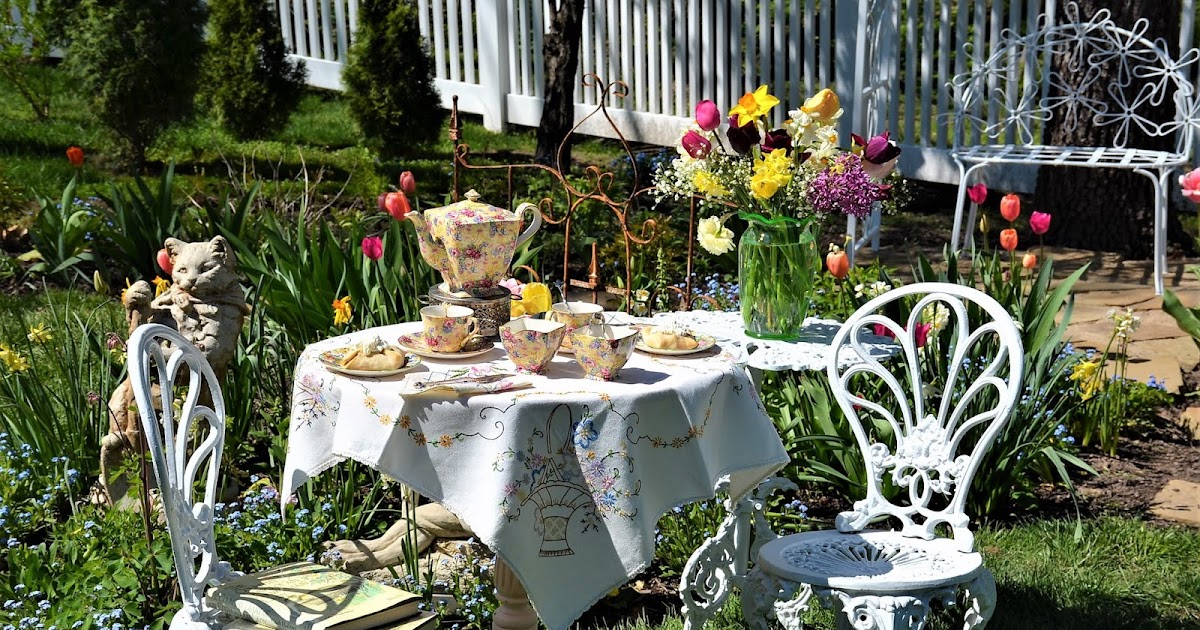 Bernideen's Tea Time, Cottage and Garden: FIRST "TEA IN THE GARDEN" for ...