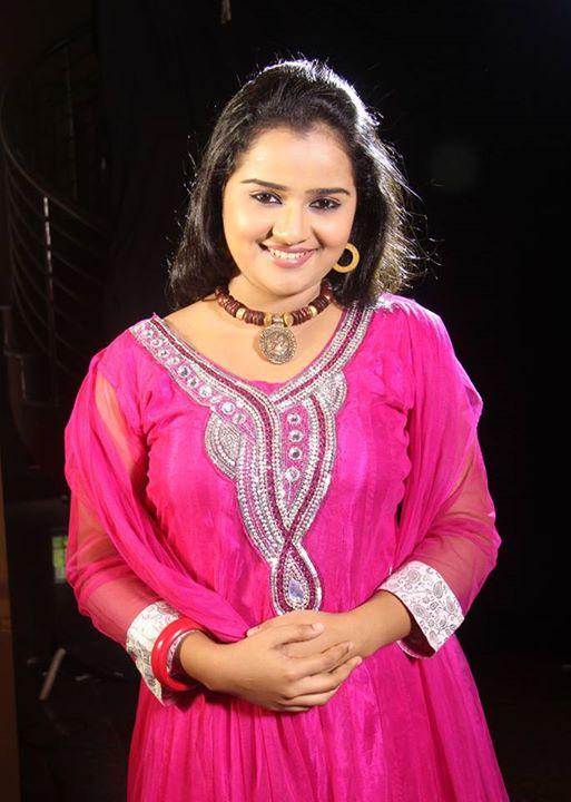 MALAYALAM SERIAL ACTRESS: Angel Mariya Joseph