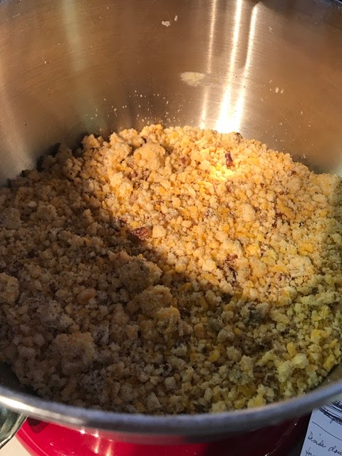 There's a Hippy in the Kitchen: Cheddar Cheese Snaps