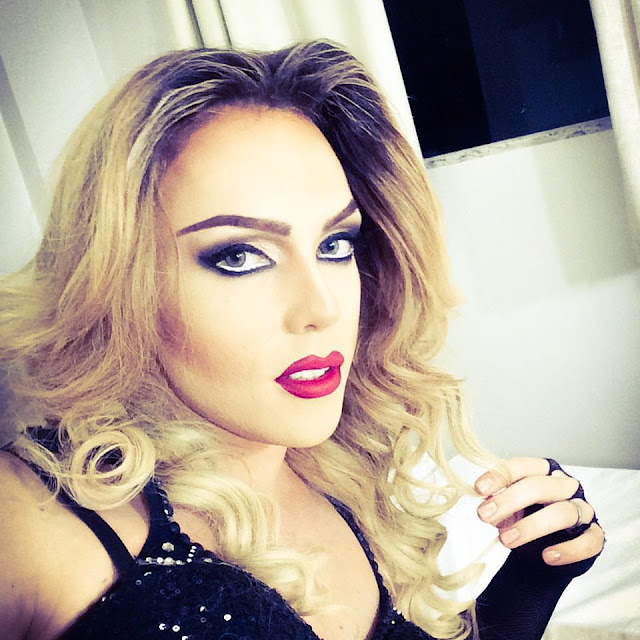 Boy To Girl Drag Singer - Sarah Mitch - Story Of Crossdressing