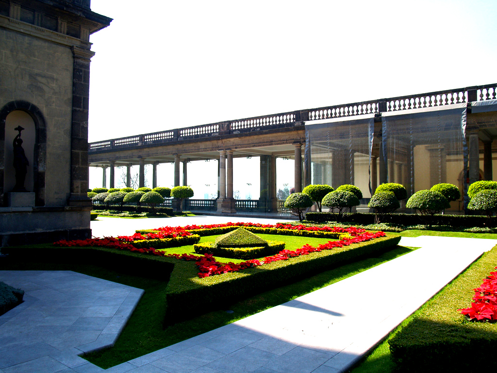 loveisspeed.......: Chapultepec Castle or Castillo de Chapultepec is ...