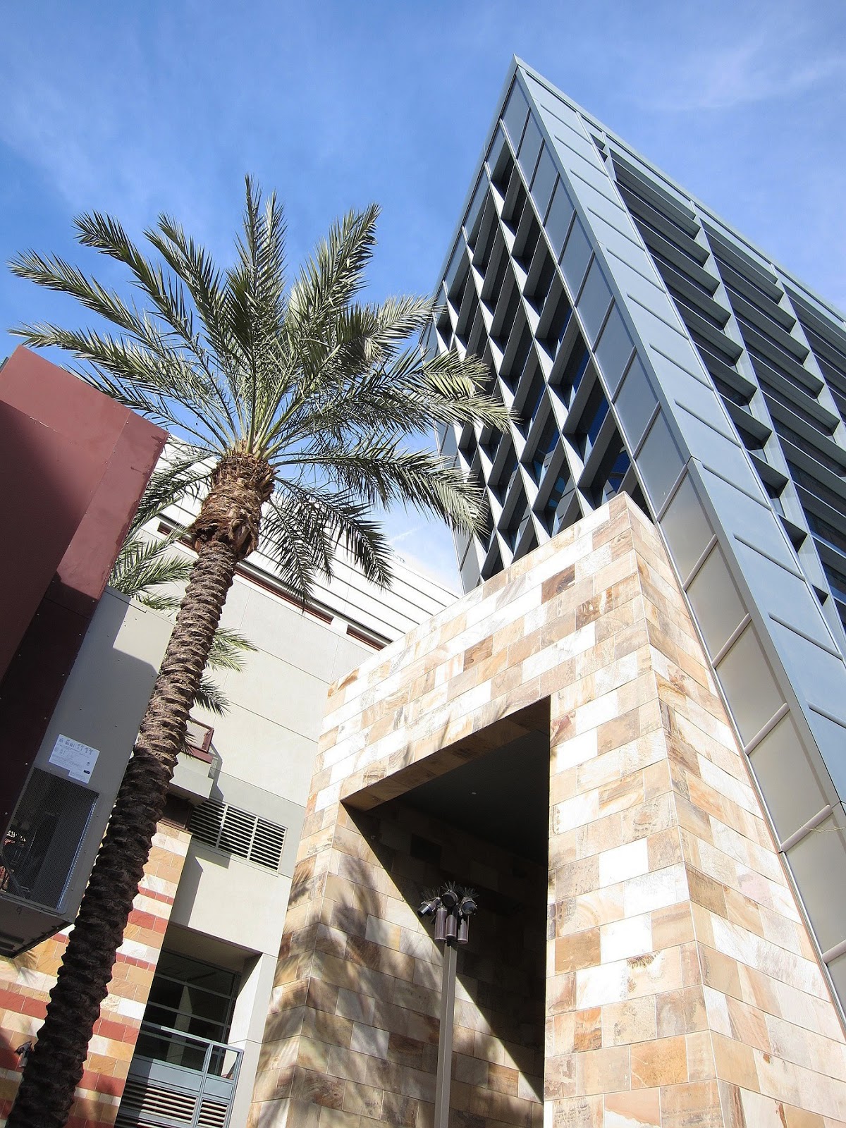 Adventures in Architecture Around the World: July 2013