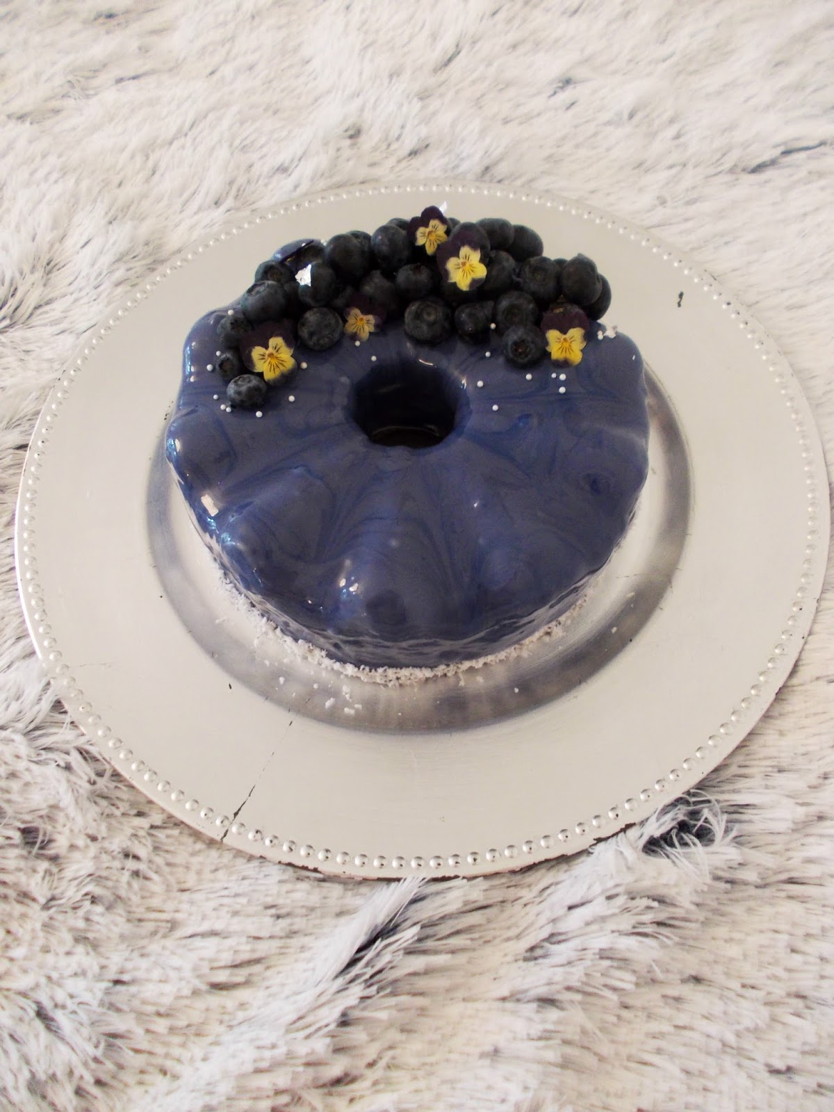Chachou à la crème: Entremet coco myrtille
