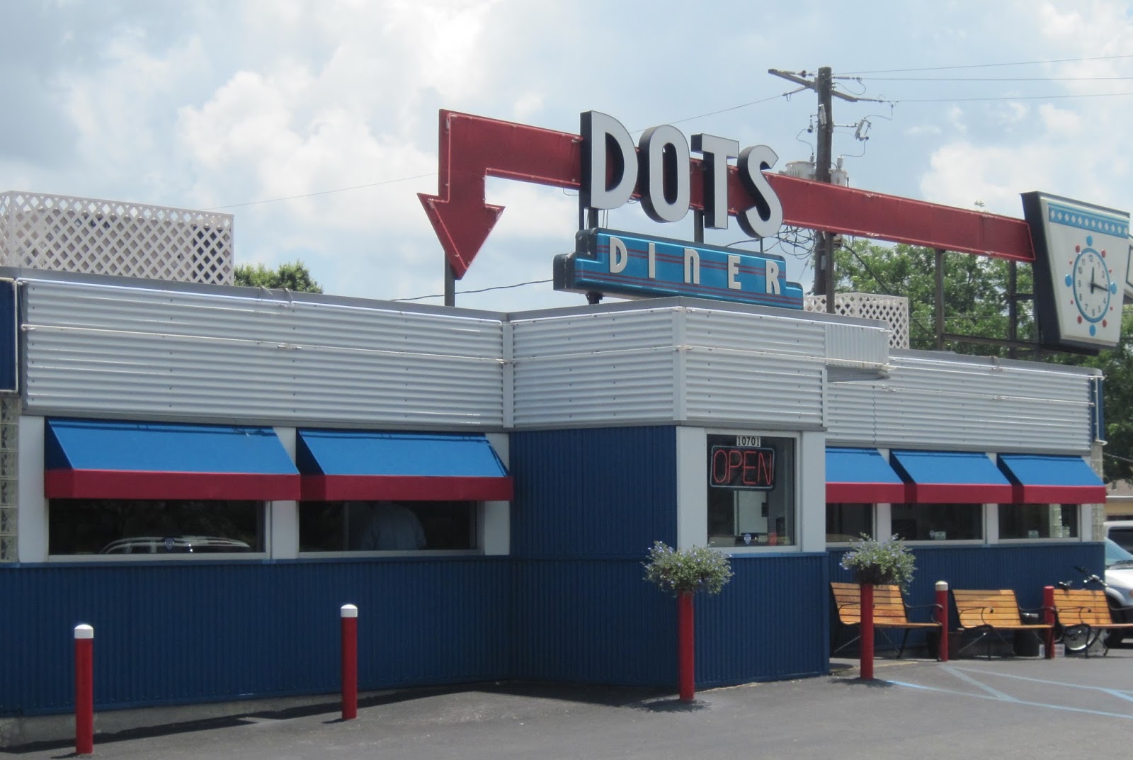Breakfast Bro: Dot's Restaurants of Metairie Louisiana