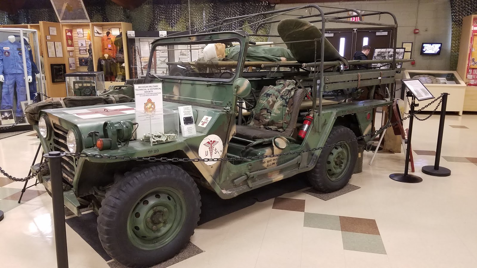 A GEEK DADDY: JEEPS OF FORD EXHIBITION