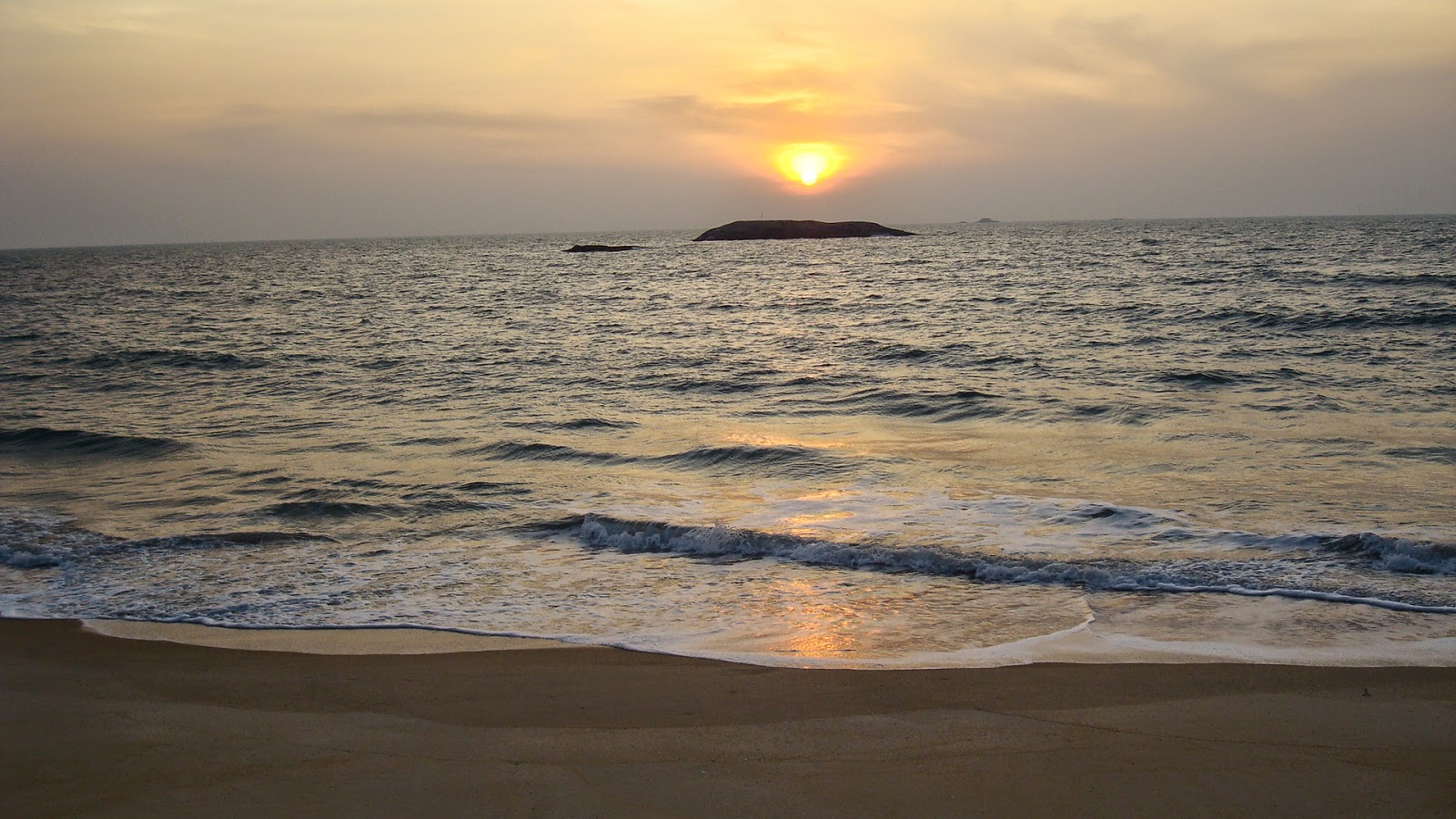 YENNAAR: Mattu Beach