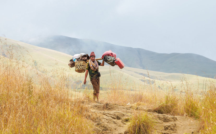 Porter Gunung Rinjani