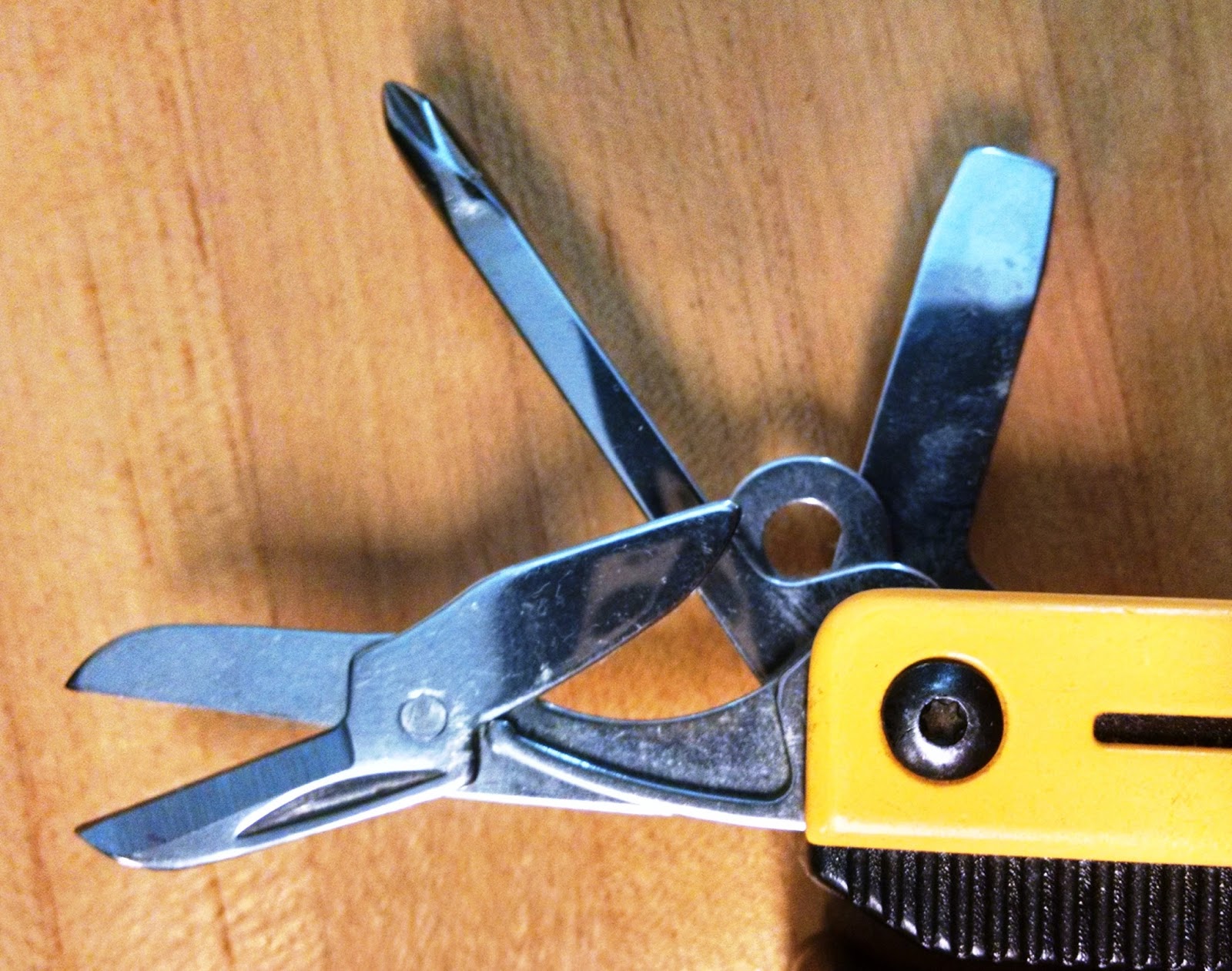 Tools, Reviewed: Tool Review: DeWalt MT16 Multi Tool