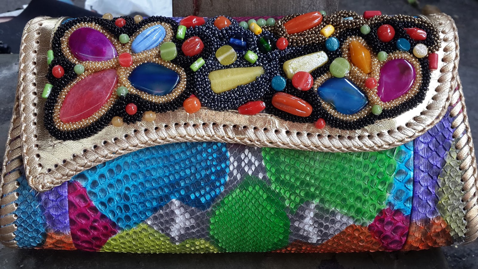 Jual Tas Kulit Daerah Bali,Denpasar