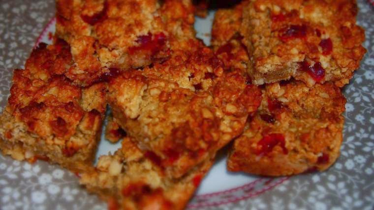Cherries And White Chocolate Nutty Flapjack - Claire Justine
