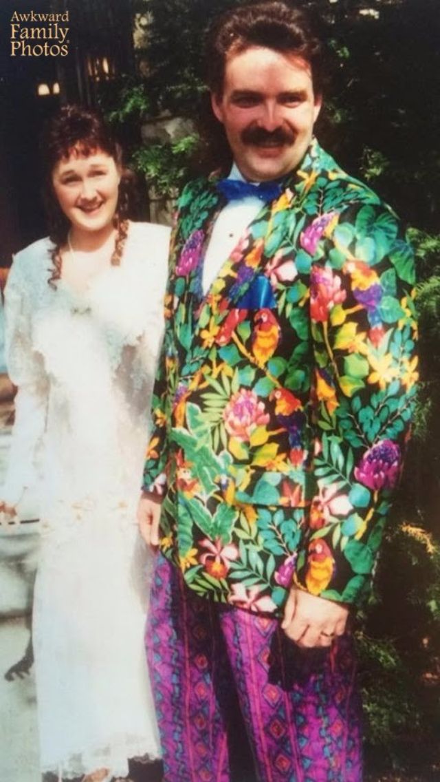 When Wedding Photos Go Wrong: These 30 Awkward Wedding Photographs You ...