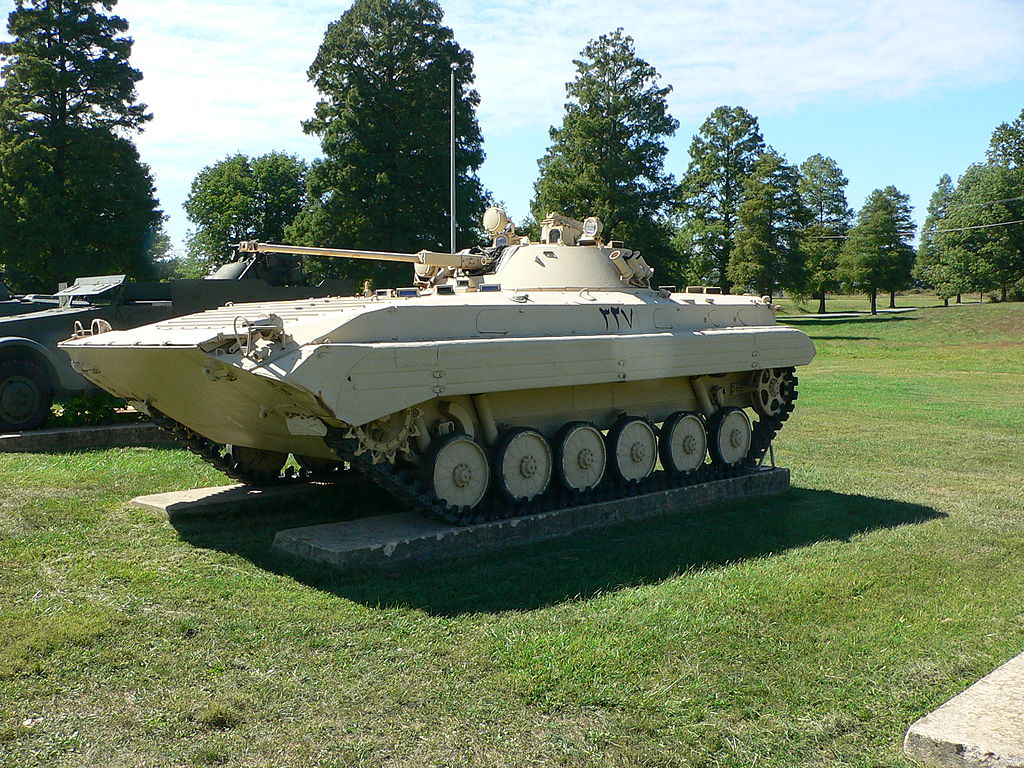 SI VIS PACEM, PARA BELLUM: Il BMP-2 (in russo: Боевая Машина Пехоты БМП ...