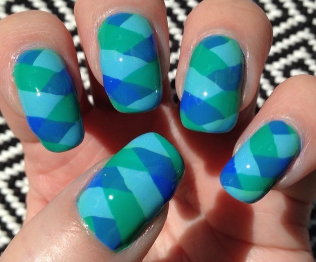 Little Miss Nailpolish: Fish Tail Braid Nail Art - swatches