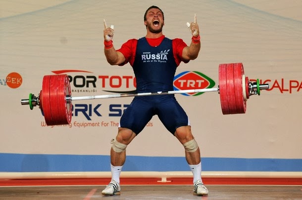 Mind Over Muscle: Aesthetics vs. Strength: Battle of the Gawds