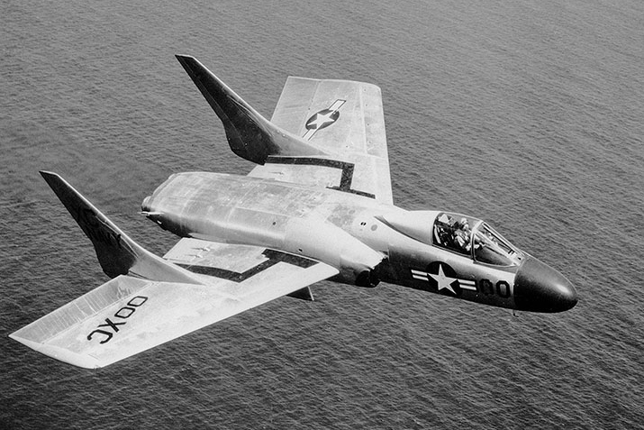 Military Analysis: F7U.