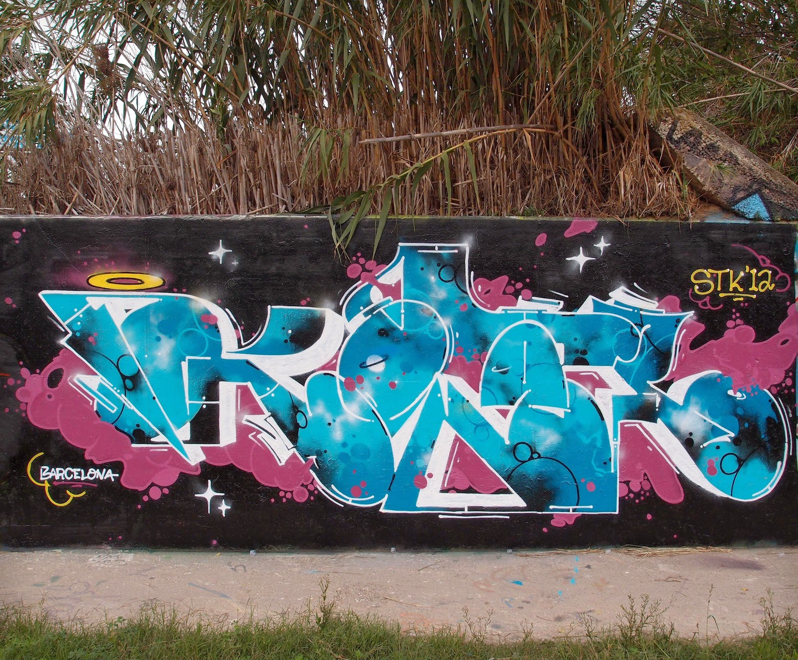 READY 4 RIOTS - Graffiti State of Mind: octubre 2012