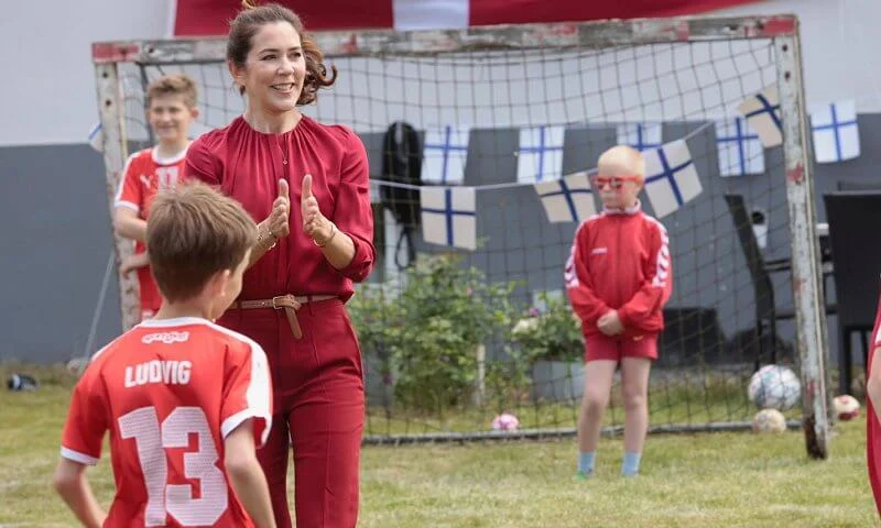 Frederik and Mary watched the football match played between Denmark vs ...
