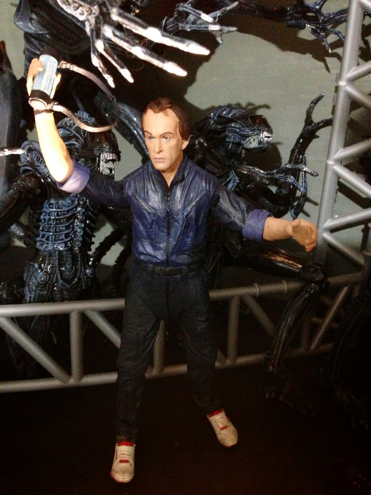 Bishop Aliens Costume