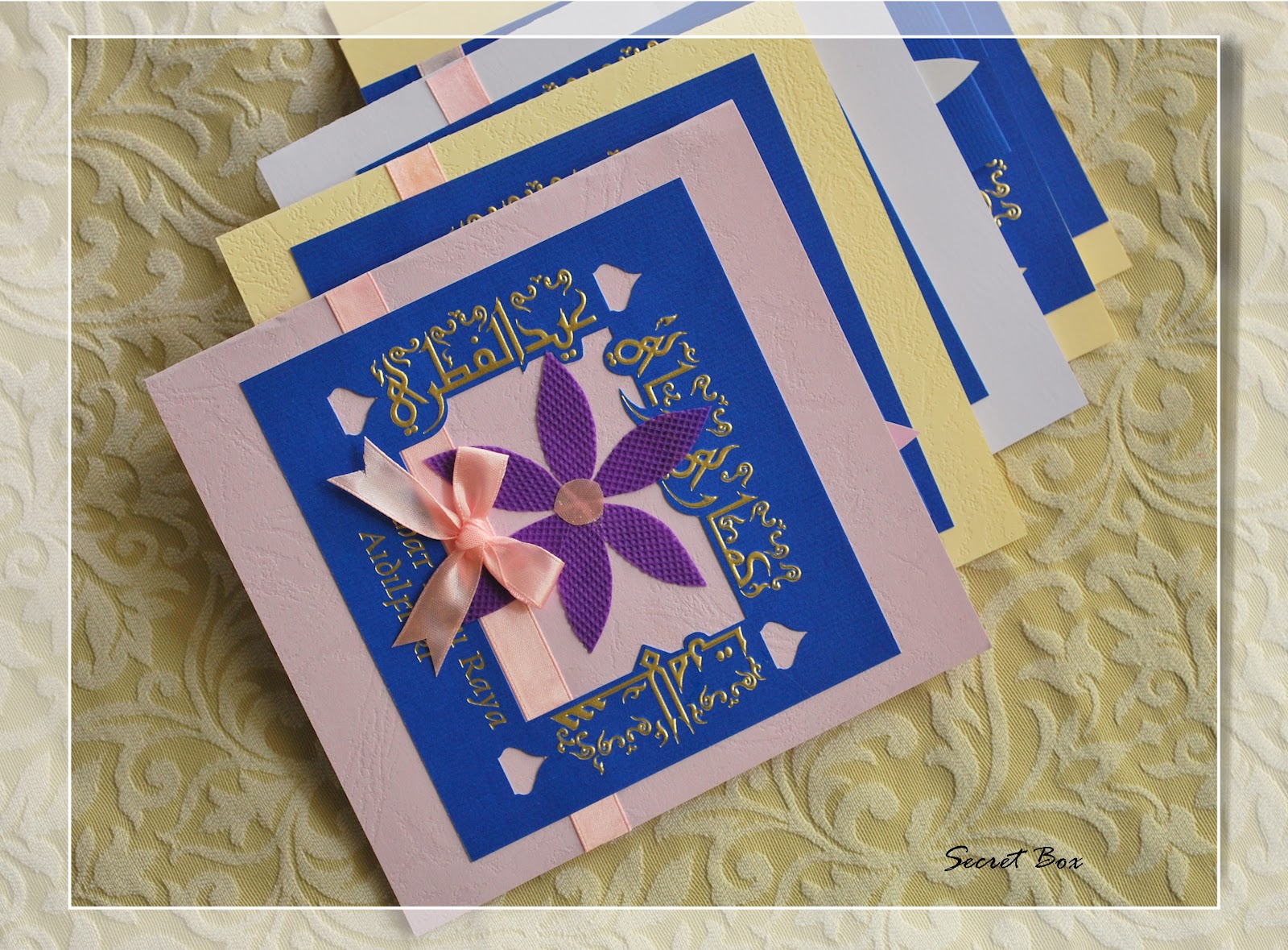 a place, a moment, a people and me: Lil recycle kad raya. ;)