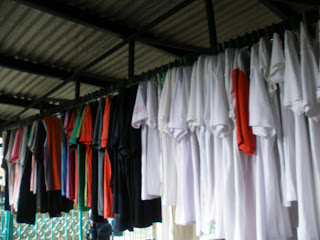 kathryn's blog: Laundry in the Philippines