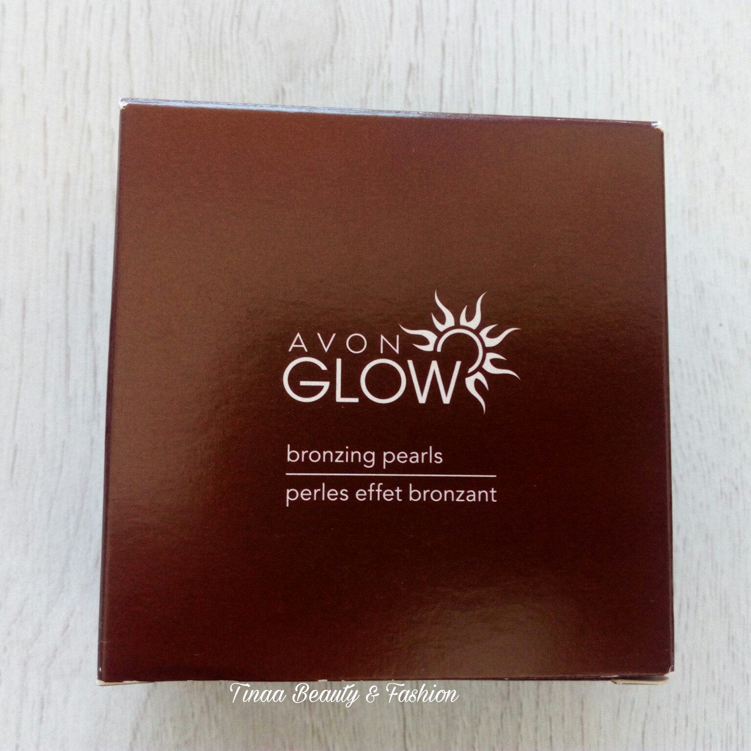Tinaa Beauty & Fashion: Avon Glow Bronzing Pearls Warm ♥