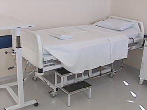 Arrumação de leito hospitalar | Enfermagem